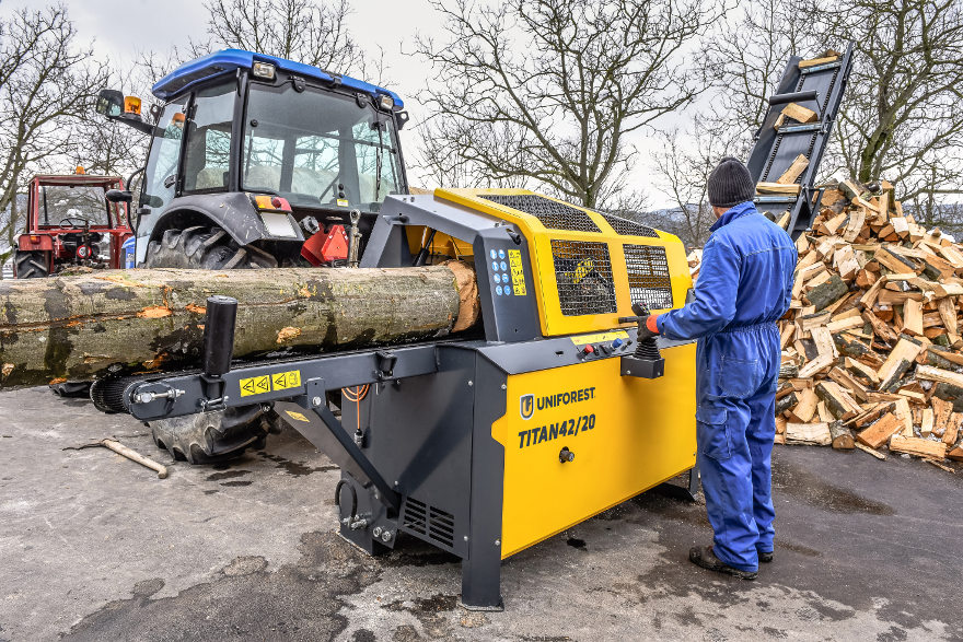 Uniforest d.o.o. | Gozd in gozdarstvo